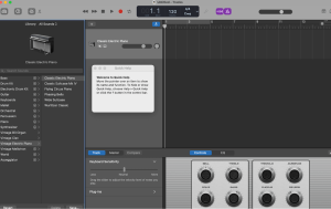 Logic Pro X vs GarageBand: Detailed Comparison (2023)